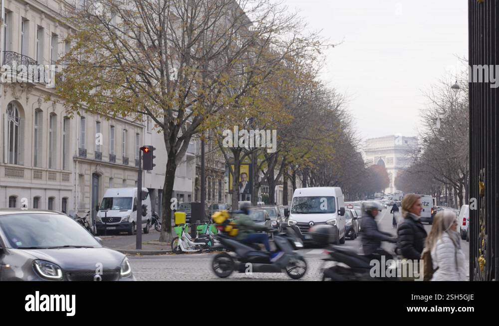 Paris arrondisement Stock Videos & Footage - HD and 4K Video Clips - Alamy