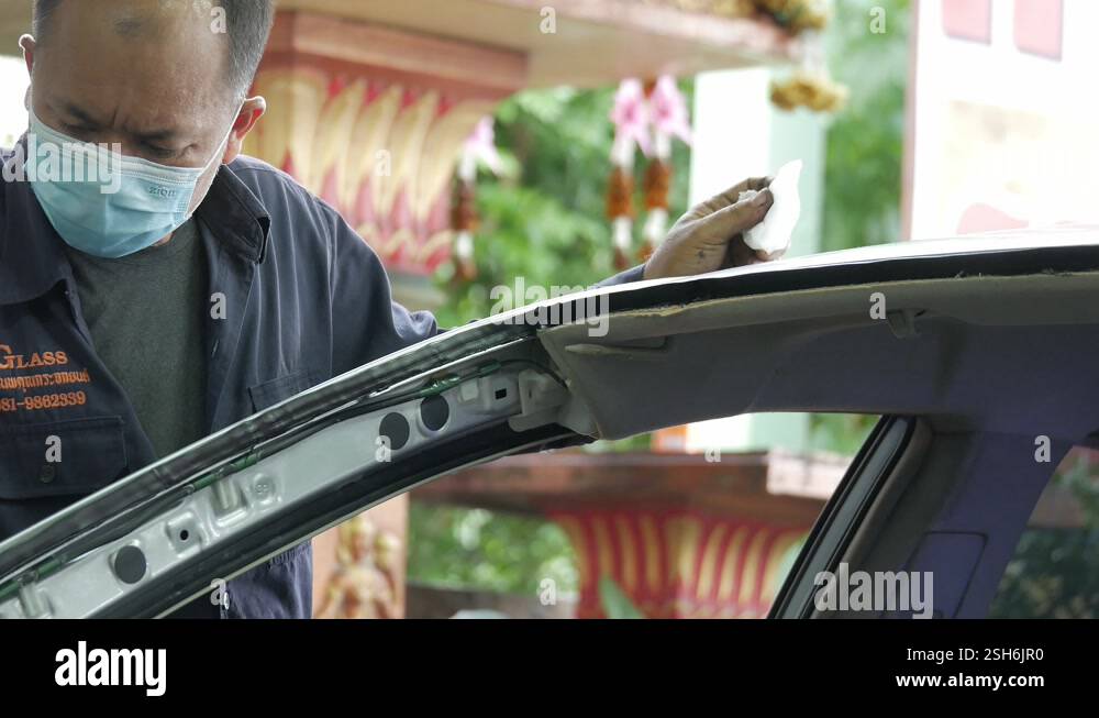 Broken safety automobile windshield Stock Videos & Footage - HD and 4K ...