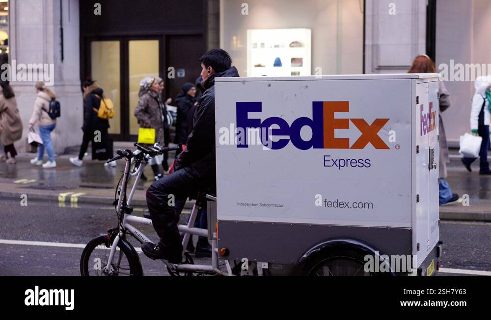 Fedex cargo bike Stock Videos & Footage - HD and 4K Video Clips - Alamy