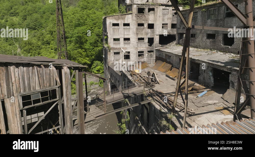 Mining scaffolding Stock Videos & Footage - HD and 4K Video Clips - Alamy