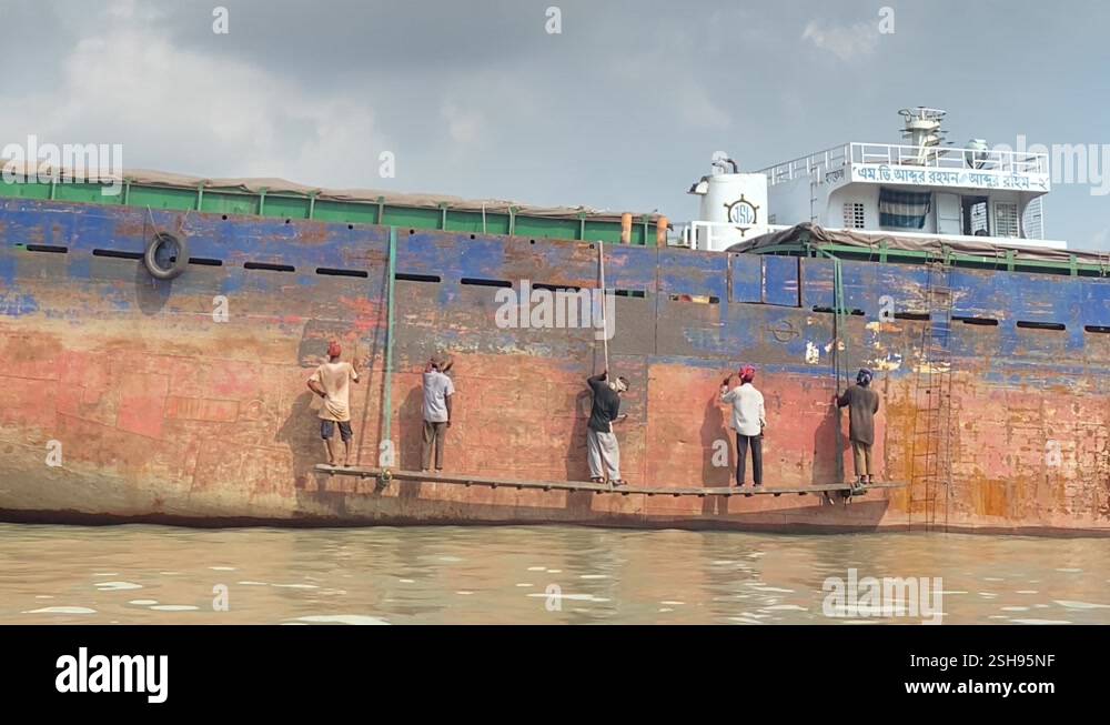 Plank over water Stock Videos & Footage - HD and 4K Video Clips - Alamy