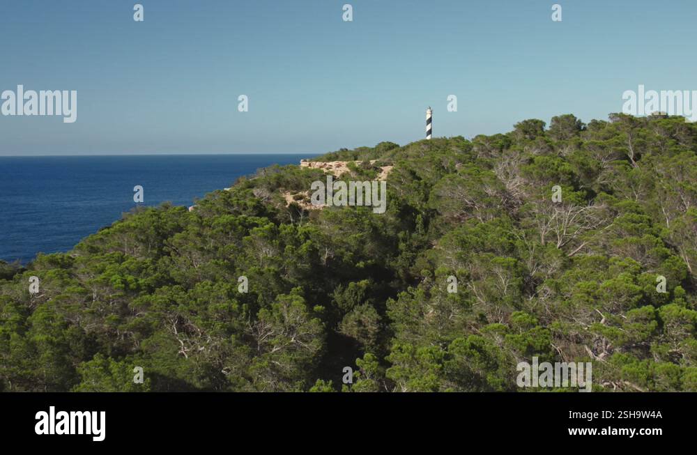 Lighthouse on clifftop Stock Videos & Footage - HD and 4K Video Clips ...