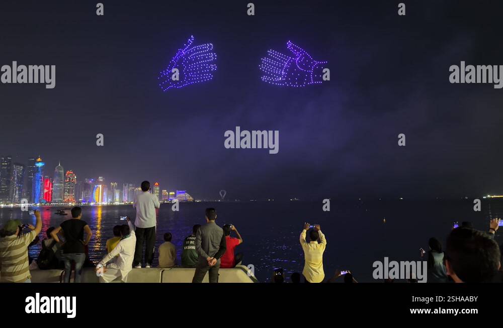 Light show qatar Stock Videos & Footage - HD and 4K Video Clips - Alamy
