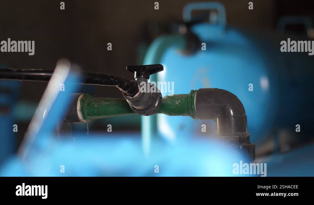 Pump piping Stock Videos & Footage - HD and 4K Video Clips - Alamy