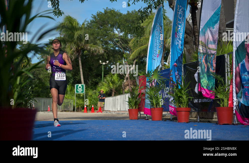 Female racer running in Stock Videos & Footage - HD and 4K Video Clips ...