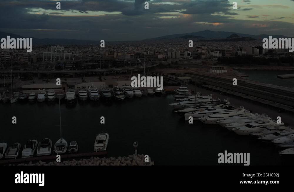 Mega yacht mooring Stock Videos & Footage - HD and 4K Video Clips - Alamy