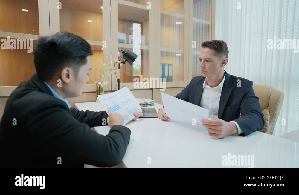 Business concept of 4k Resolution. The manager is having a meeting with ...