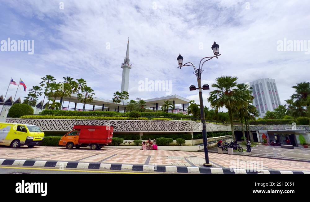 Low angle shot of National mosque of Malaysia. The National Mosque of ...