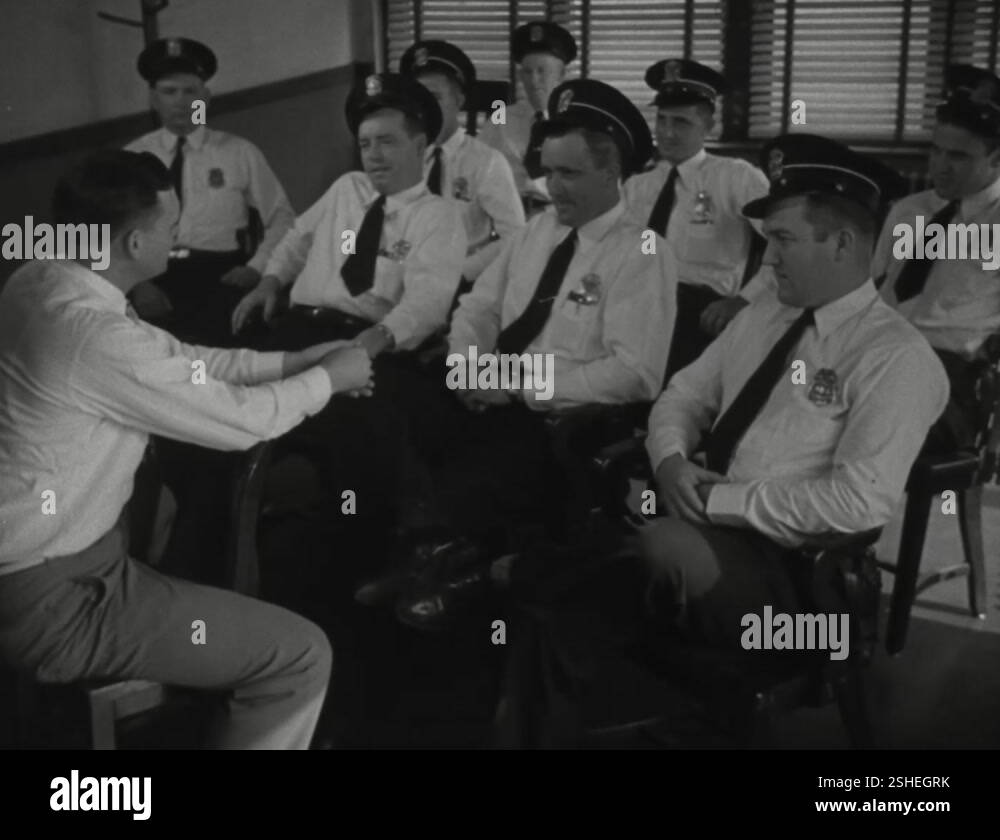 1940s: Police officers being briefed Stock Video Footage - Alamy