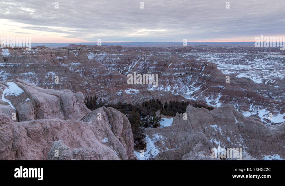 Pinnacles overlook Stock Videos & Footage - HD and 4K Video Clips - Alamy
