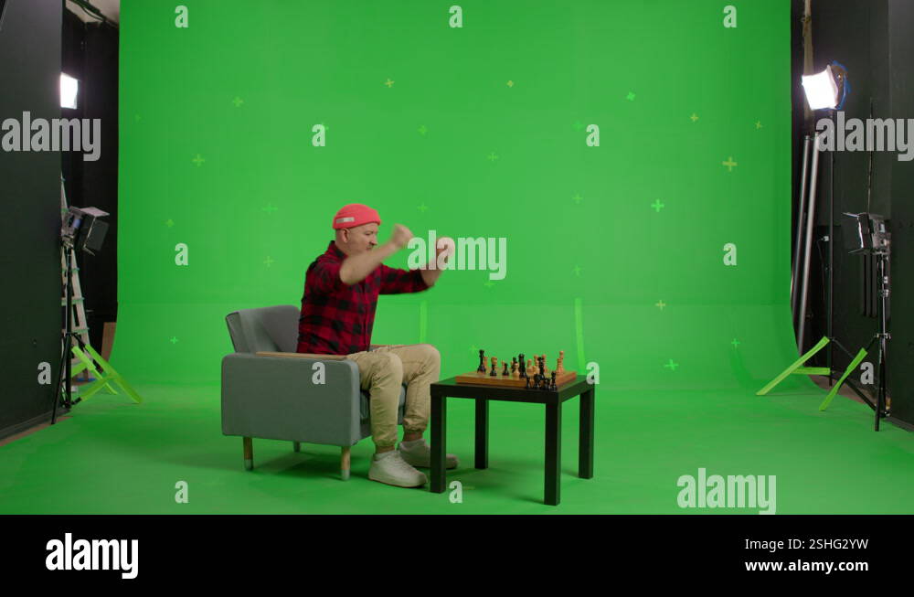 chess player playing chess with an imaginary or virtual opponent Stock ...