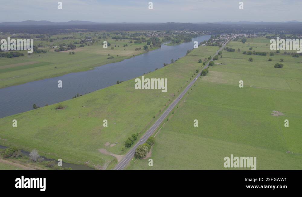 Macleay Valley Way And Floodplains Along Macleay River Near Kempsey ...