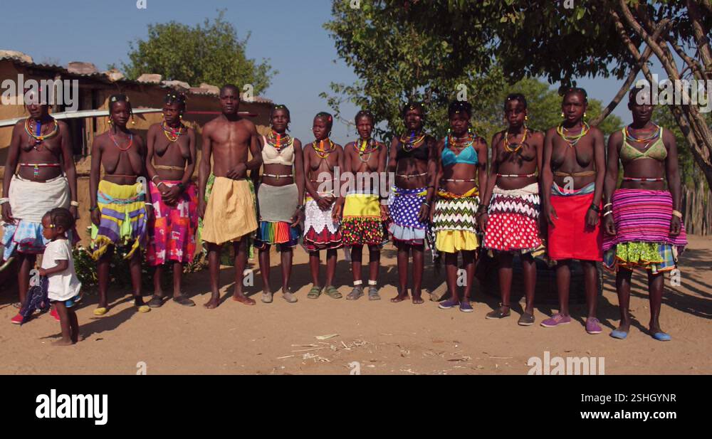 Mudimba tribe women in traditional clothing, Cunene, Cahama, Angola ...