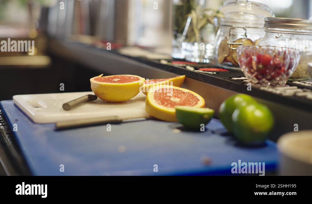 Chopped up fruit Stock Videos & Footage - HD and 4K Video Clips - Alamy