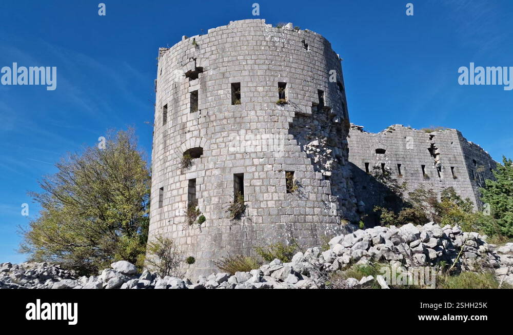 Round tower on castle Stock Videos & Footage - HD and 4K Video Clips ...
