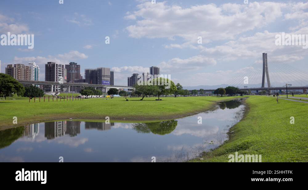 New Taipei, Taiwan 25 December 2022: Banqiao Wanping Park in Taiwan ...