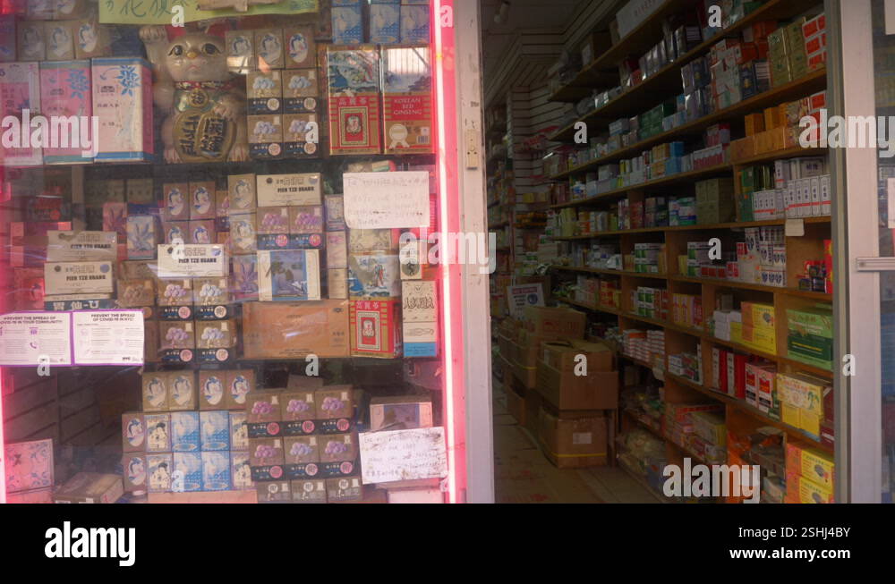 drag store in chinatown ny Stock Video Footage - Alamy
