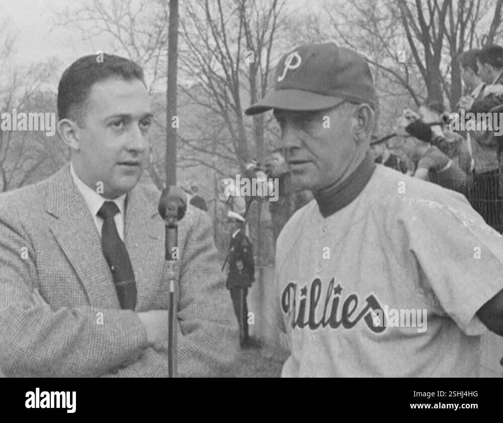 Clearwater, FL - 4/1/55: Edward Mayo on offense for 1955 season Stock ...