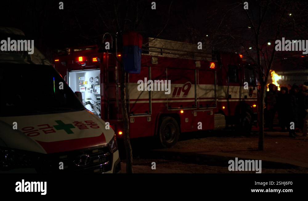Korean Emergency Service Department 119 Working on Extinguishing ...