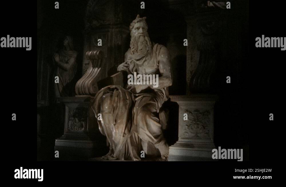 Pieta statue Stock Videos & Footage - HD and 4K Video Clips - Alamy