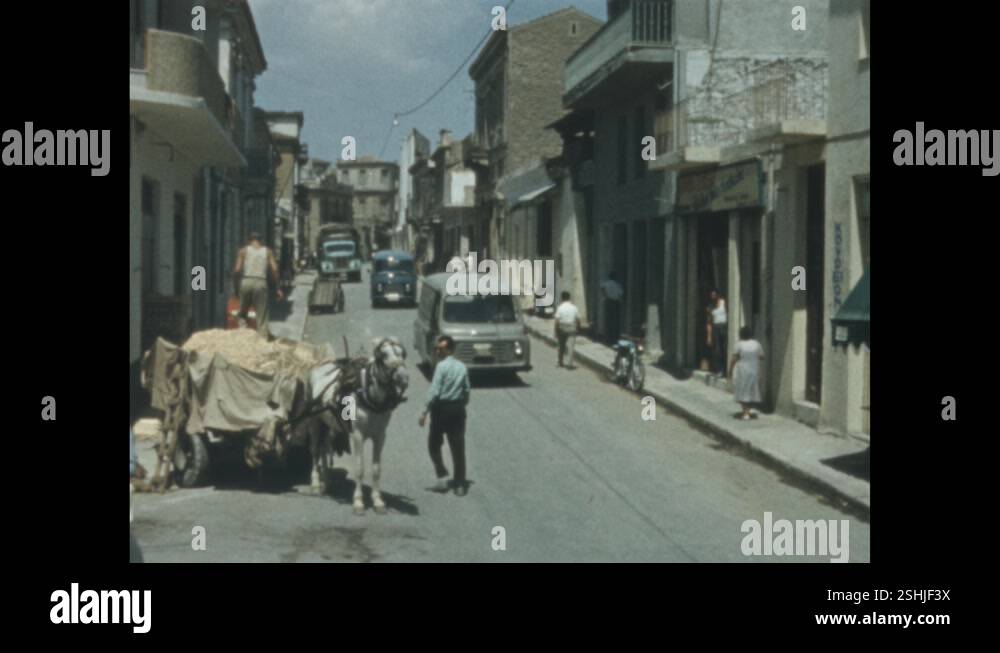 Narrow parks Stock Videos & Footage - HD and 4K Video Clips - Alamy