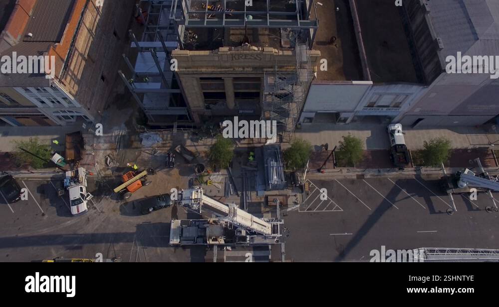 Workers on historic building construction project in southern capitol ...