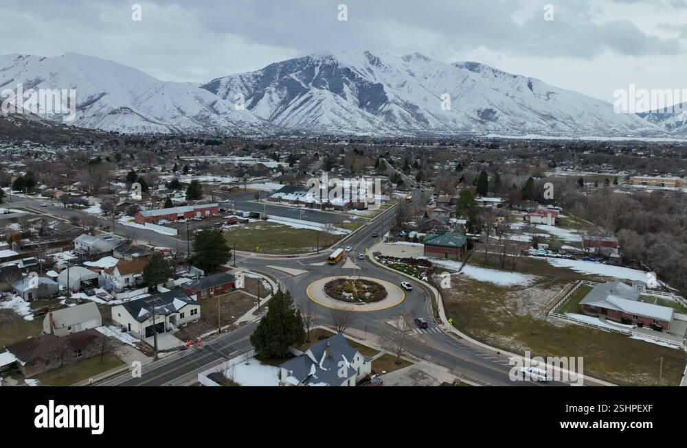 School bus circle Stock Videos & Footage - HD and 4K Video Clips - Alamy
