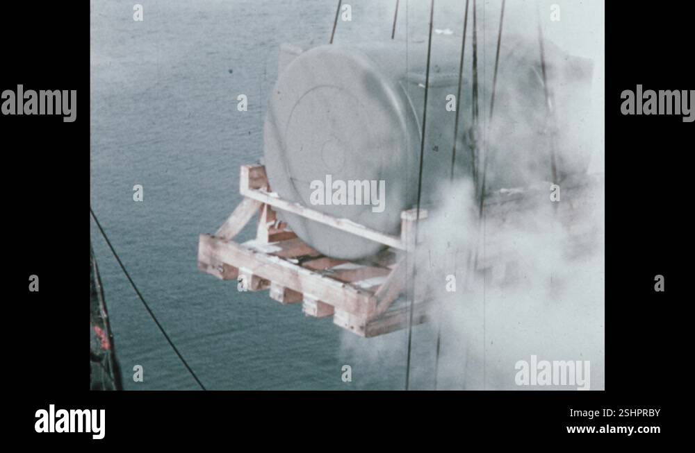 Crane lifting tank Stock Videos & Footage - HD and 4K Video Clips - Alamy