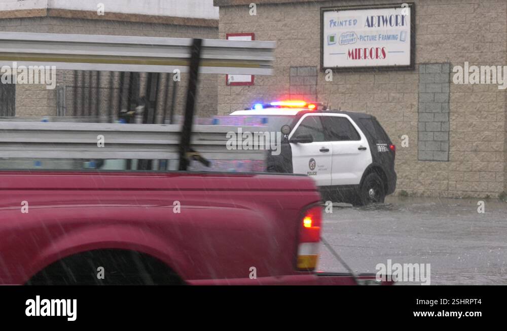 Stuck police car Stock Videos & Footage - HD and 4K Video Clips - Alamy