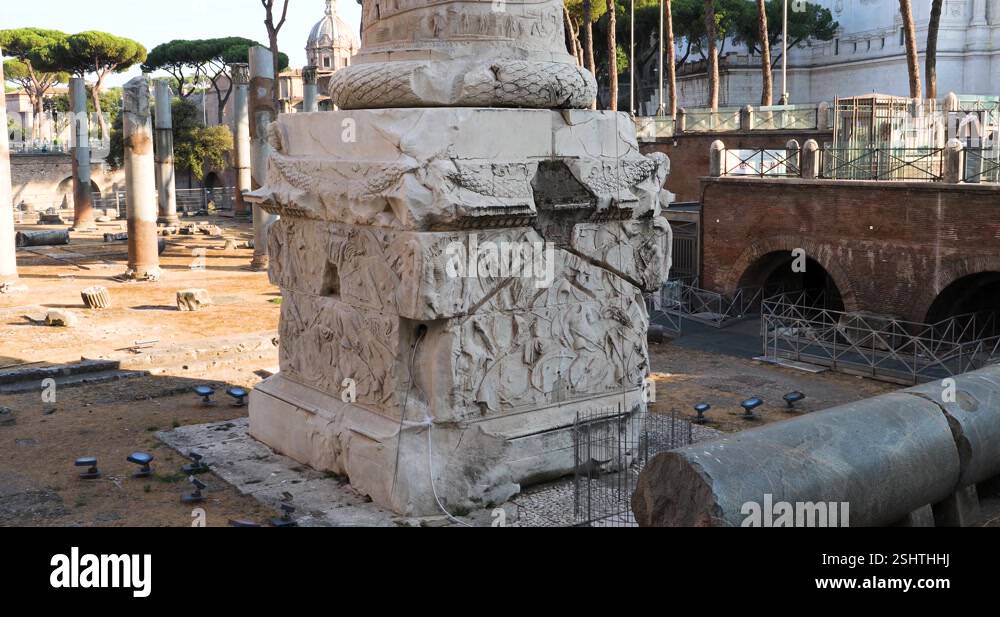 Trajans column colonna traiana Stock Videos & Footage - HD and 4K Video ...