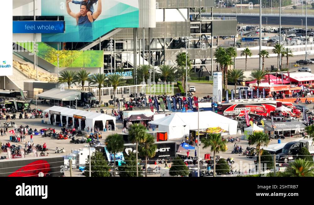 Daytona bike week events at the Daytona International Speedway race ...