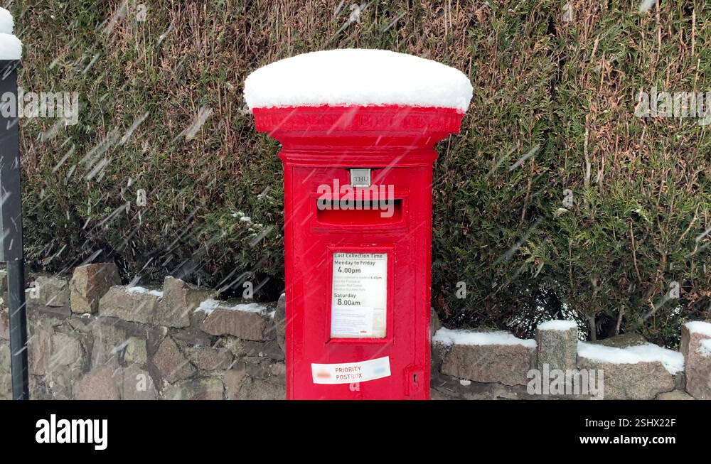 Traditional british red mailbox Stock Videos & Footage - HD and 4K ...