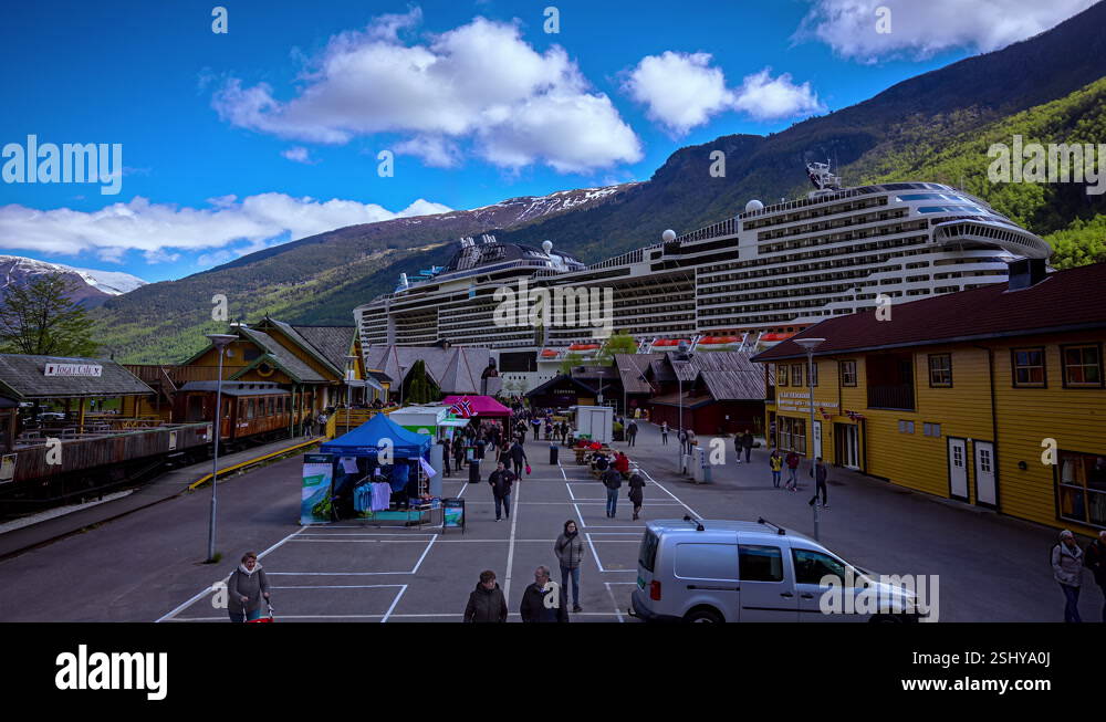 Cruise ship in port in Flam, Norway - dream vacation time lapse Stock ...