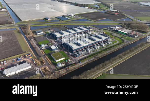 Data center facility, big tech, american large multinational IT ...