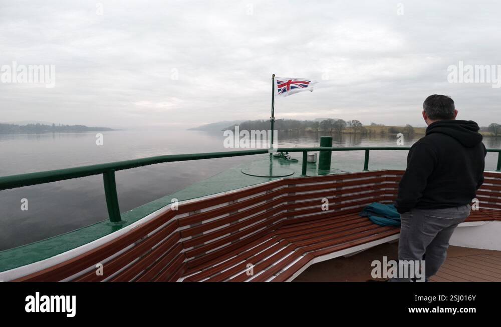 Footage of the red cruise on lake Windermere, Sailing from Bowness to ...