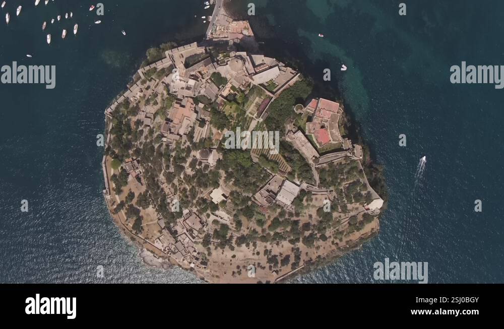 Ischia, the Aragonese castle on the island of Ischia in the background ...