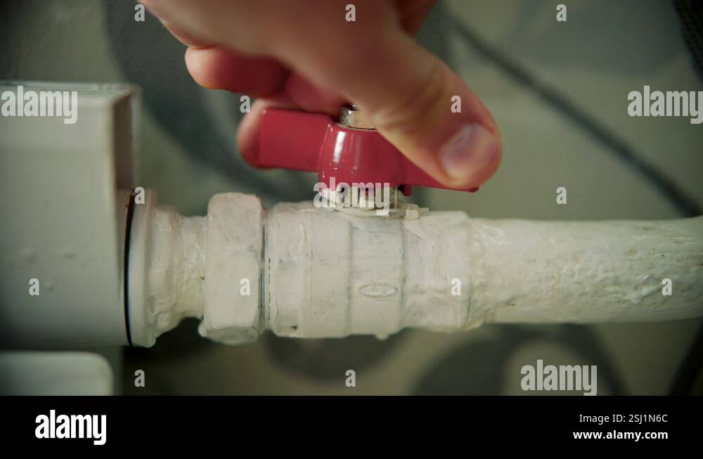 Plumbing Pipe Brass Water Supply Valve Stopcock Handle. Shut Off Valve ...