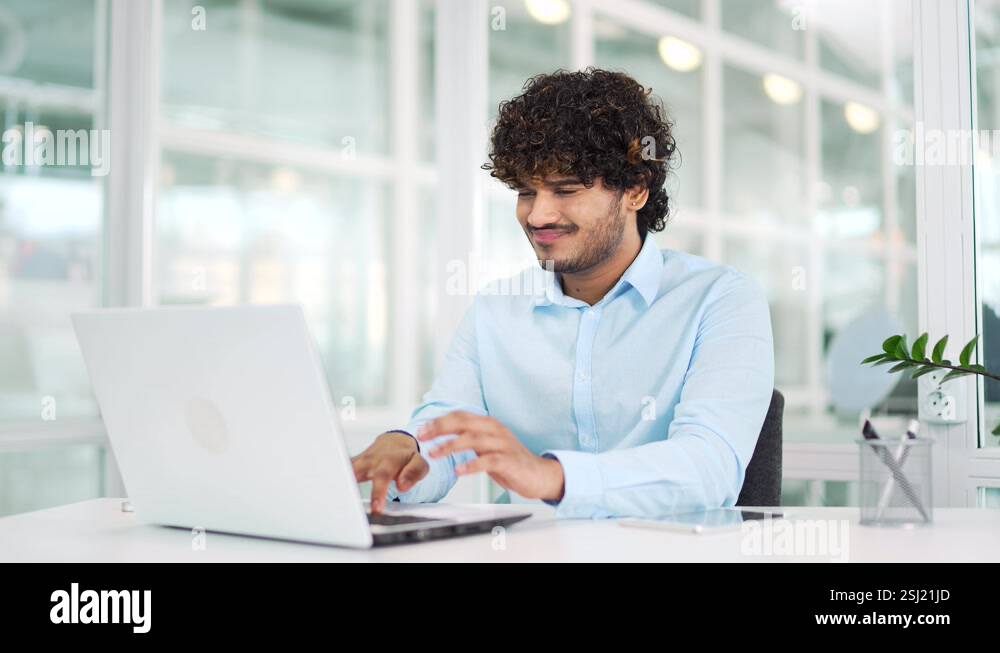 Frustrated employee complains about poor performance of computer ...