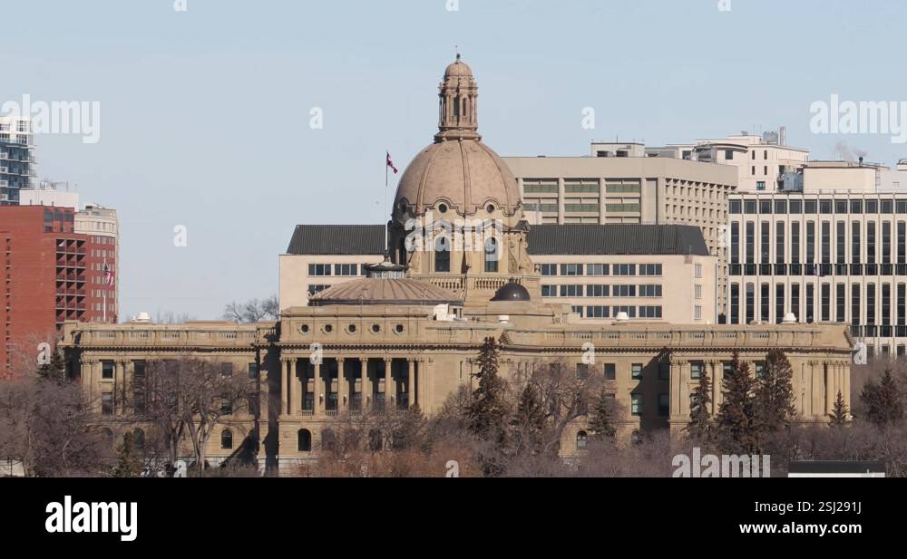Zoom in to the Alberta Legislature Building, Legislative Assembly of ...