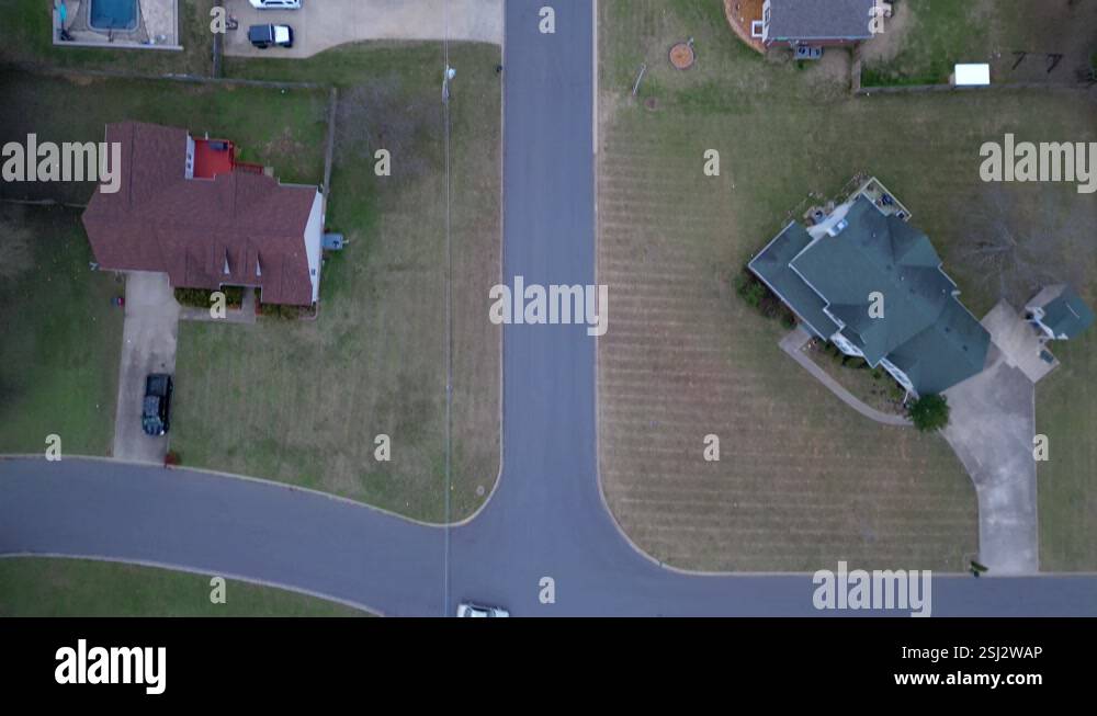 Overhead birds eye view suburban Stock Videos & Footage - HD and 4K ...