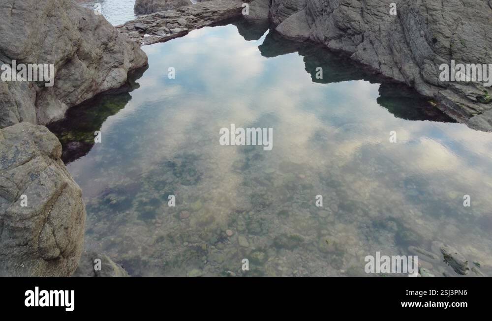 Woody bay Stock Videos & Footage - HD and 4K Video Clips - Alamy