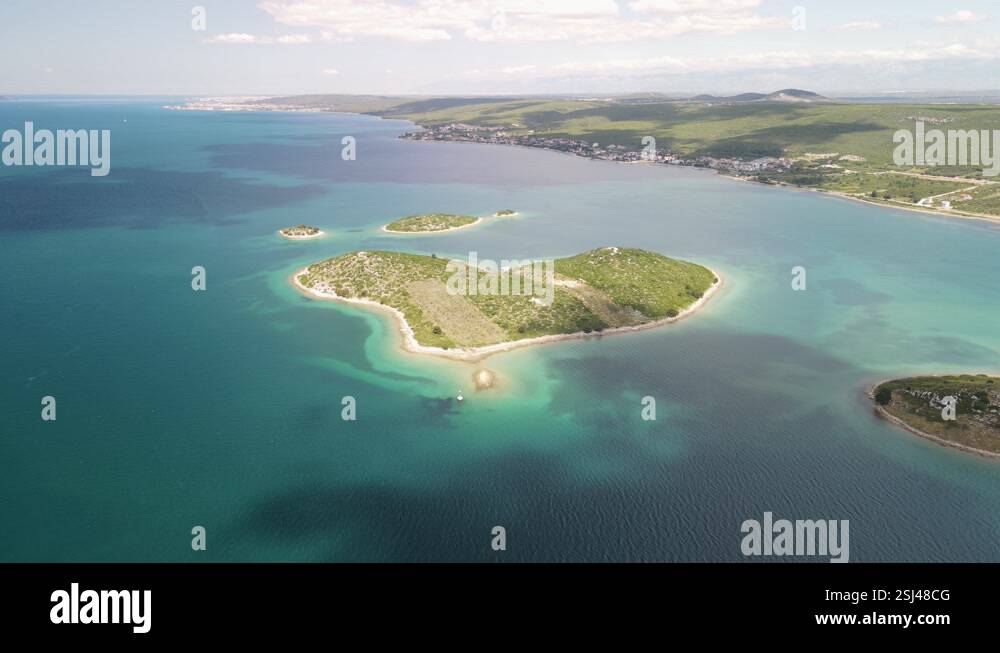 Heart orbit Stock Videos & Footage - HD and 4K Video Clips - Alamy