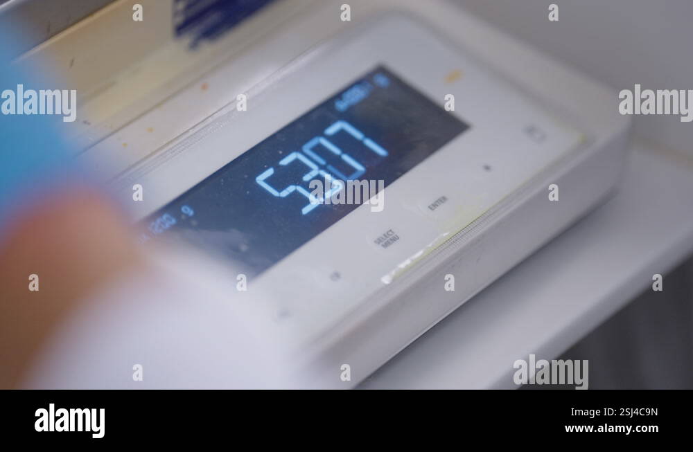 Precision display Stock Videos & Footage - HD and 4K Video Clips - Alamy