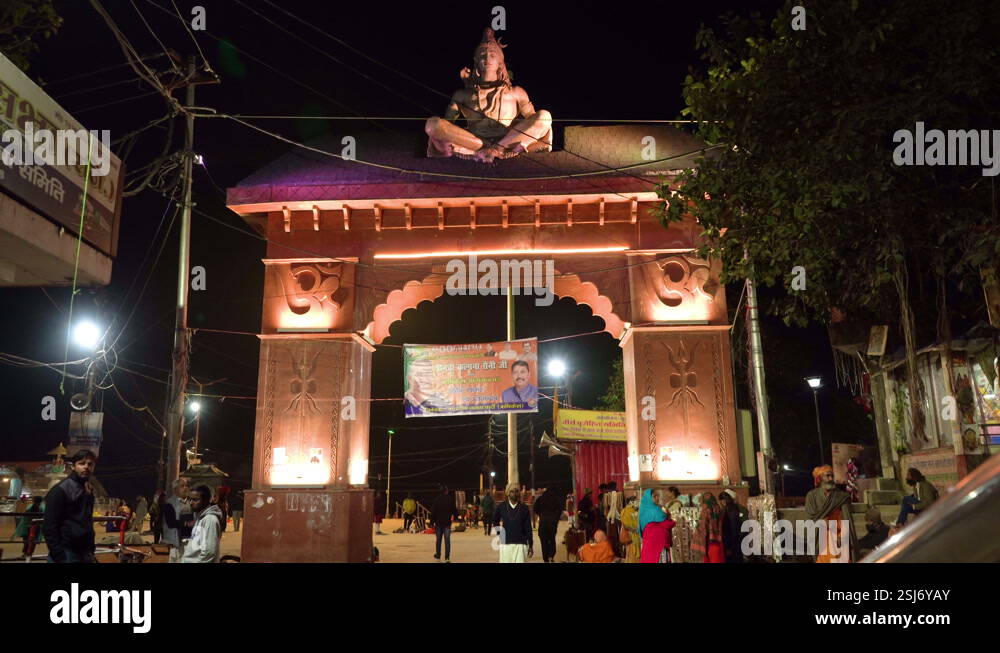 Shiva Statue at the gate of Triveni ghat, Uttarakhand, India Stock ...