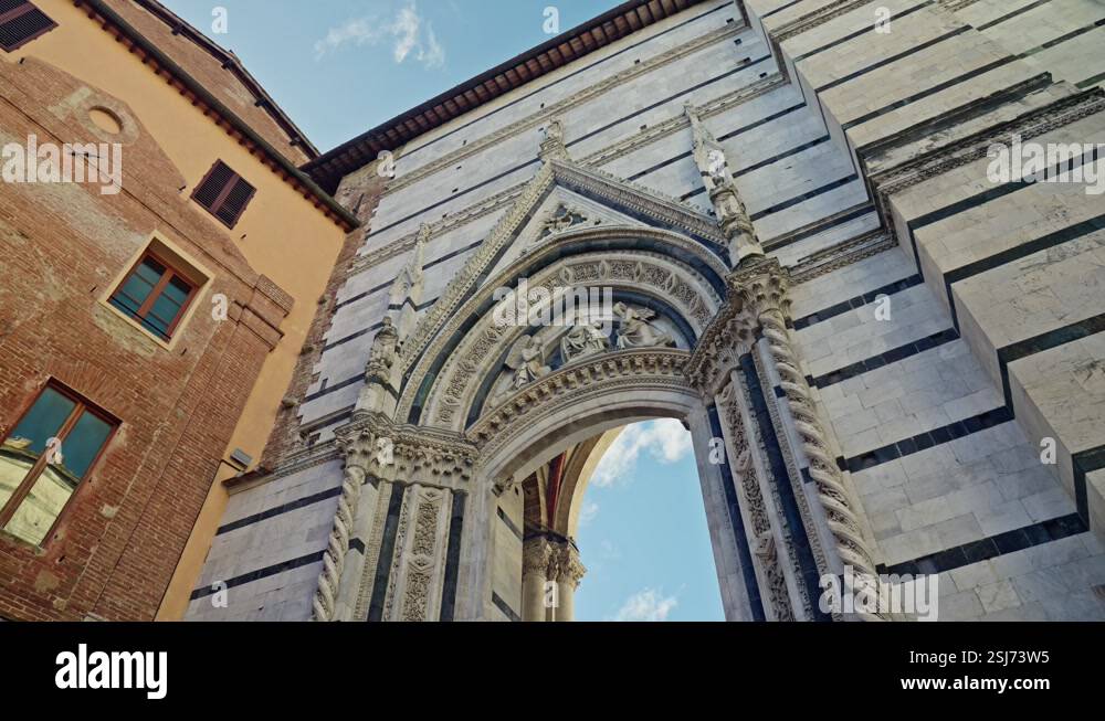 Entrance arch in medieval Stock Videos & Footage - HD and 4K Video Clips - Alamy