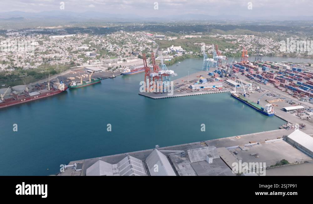 Cargo container cranes in cargo Stock Videos & Footage - HD and 4K ...