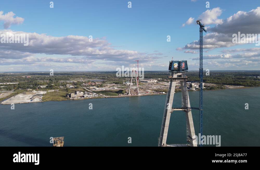 Two towers bridge Stock Videos & Footage - HD and 4K Video Clips - Alamy