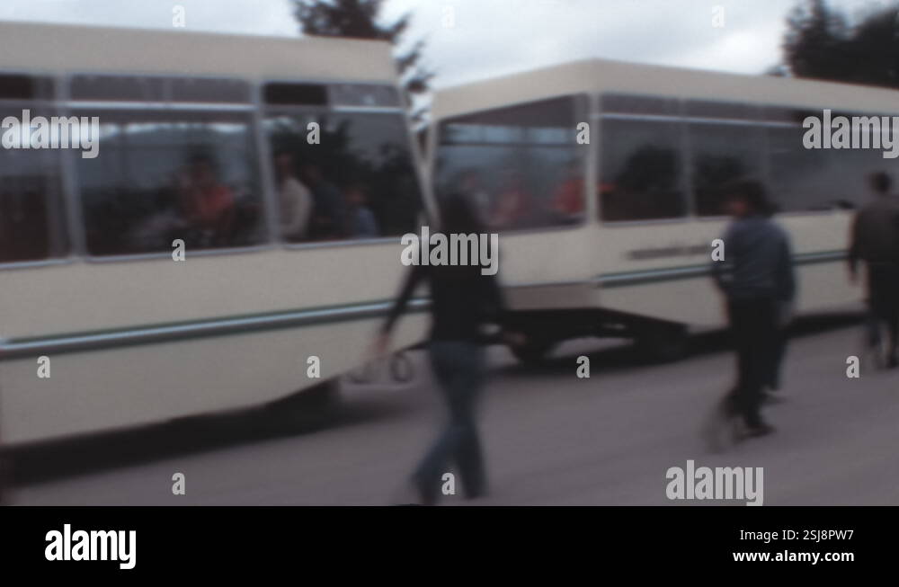 1970s tour bus Stock Videos & Footage - HD and 4K Video Clips - Alamy