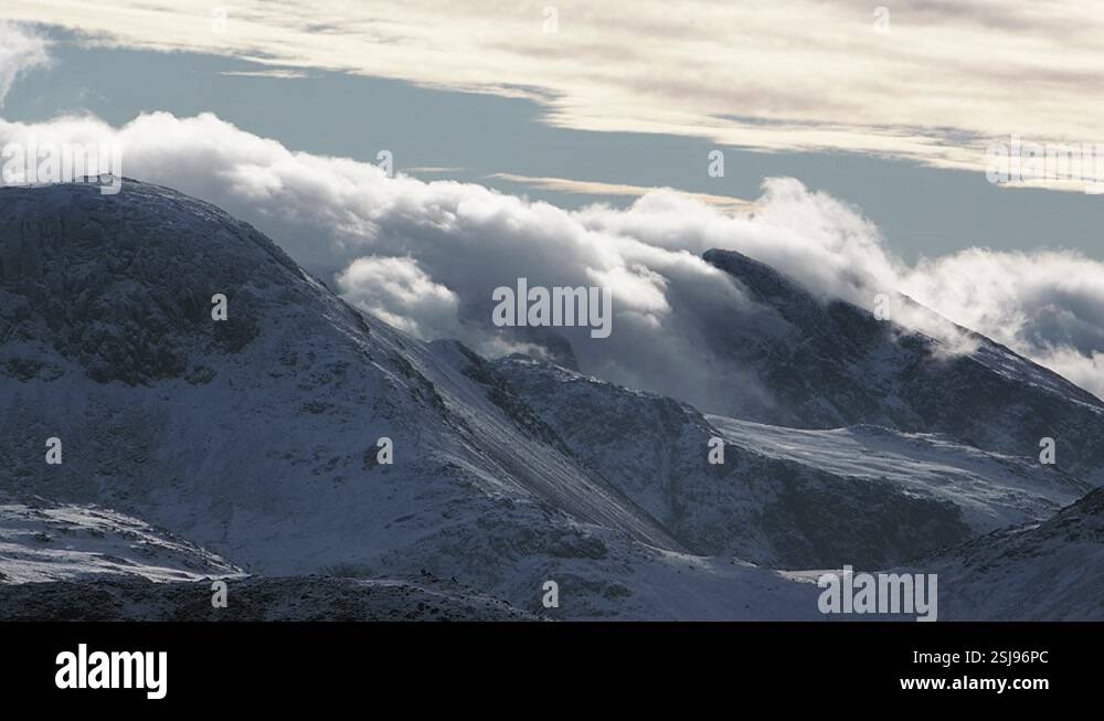 Cloud spilling over Great Gable and the Scafell range from Hindscarth ...