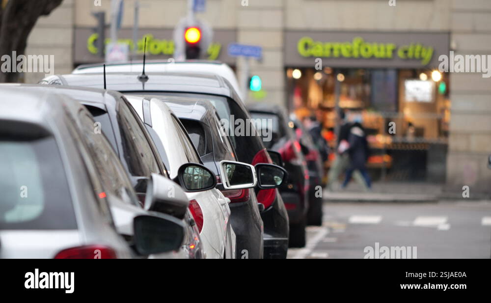 Carrefour city shop Stock Videos & Footage - HD and 4K Video Clips - Alamy